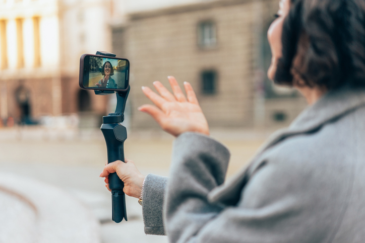 10 Best Phones for Vlogging in the Philippines 2026 | Samsung, Apple ...